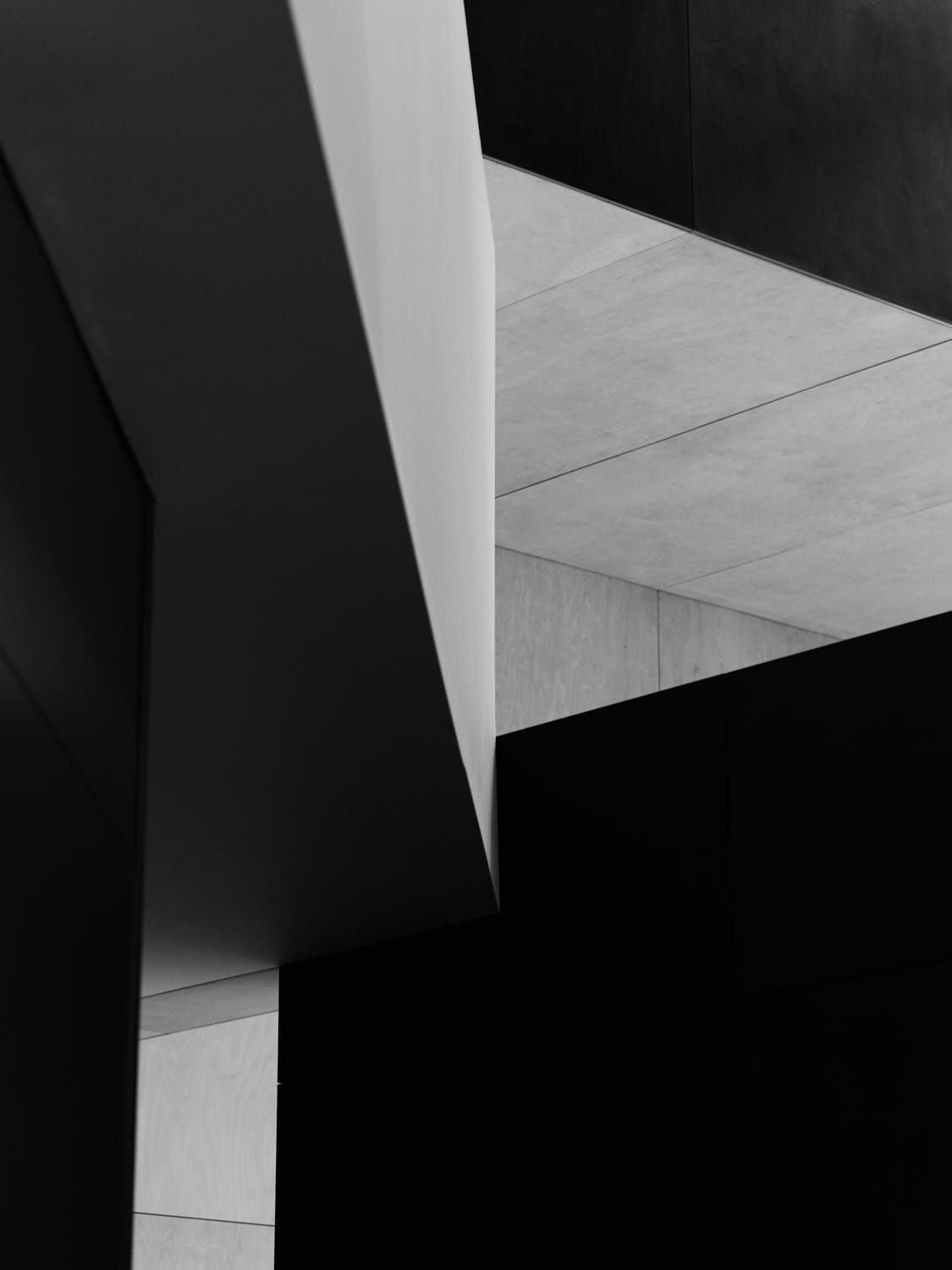 Structures → George Harvey